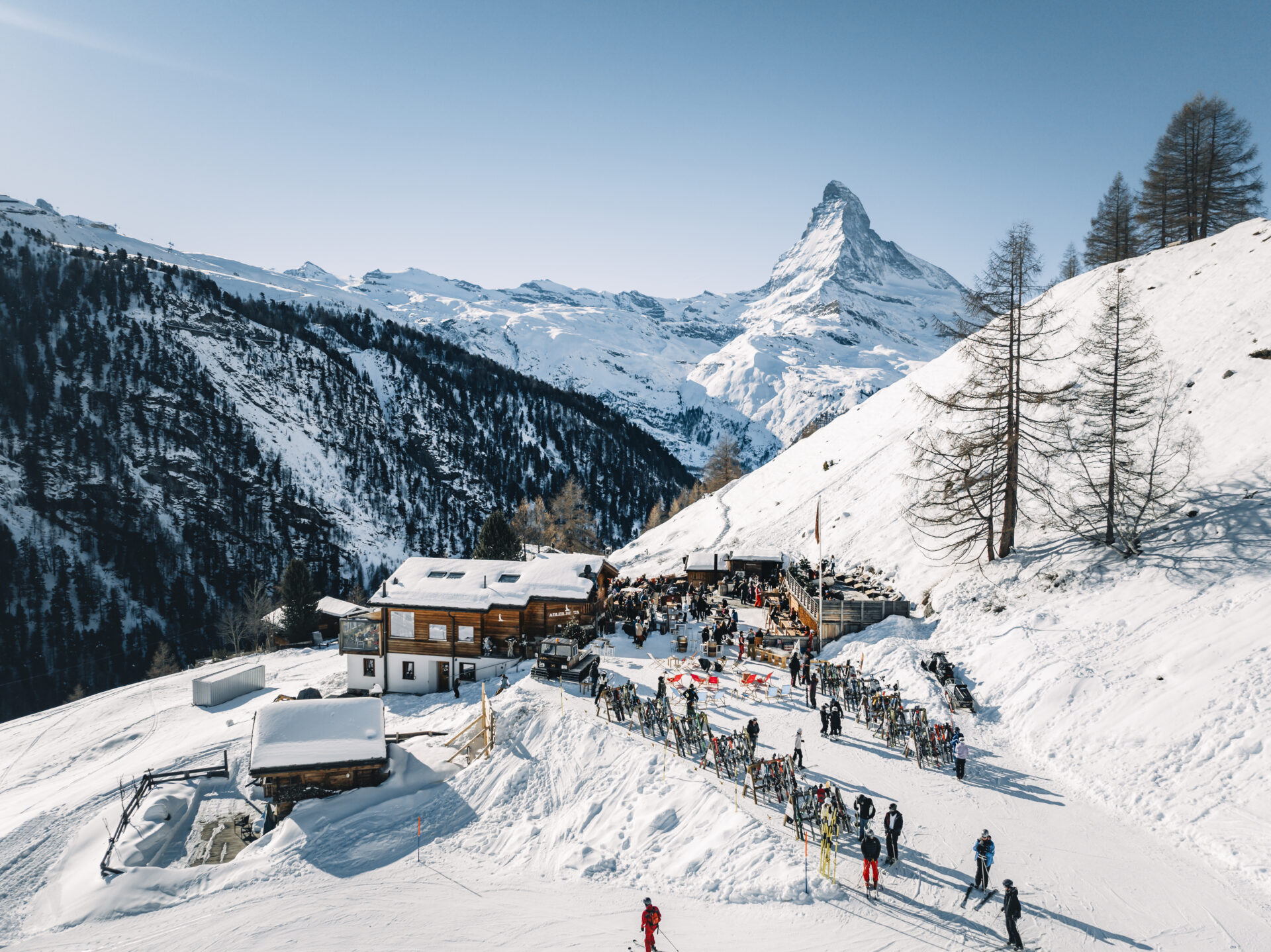 5 Best Après Ski bars in Zermatt - European Snowsport